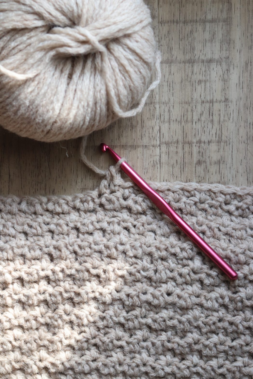 Fiber Friday – Lion Brand “Chainette” Yarn Review - Knits 'N Knots