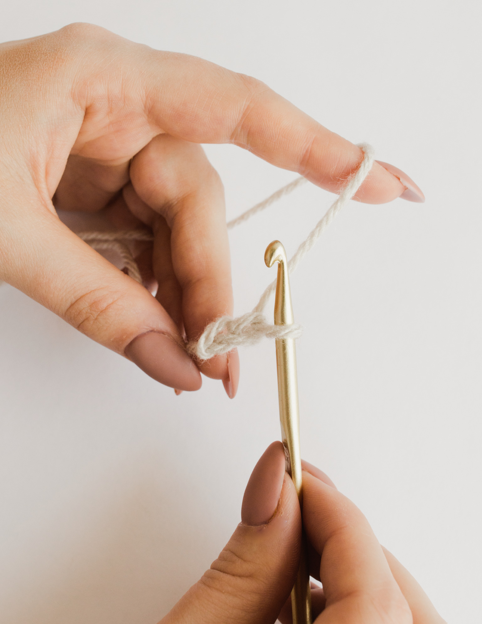 How to Work the Foundation Single Crochet (FSC) Stitch and When to Use ...