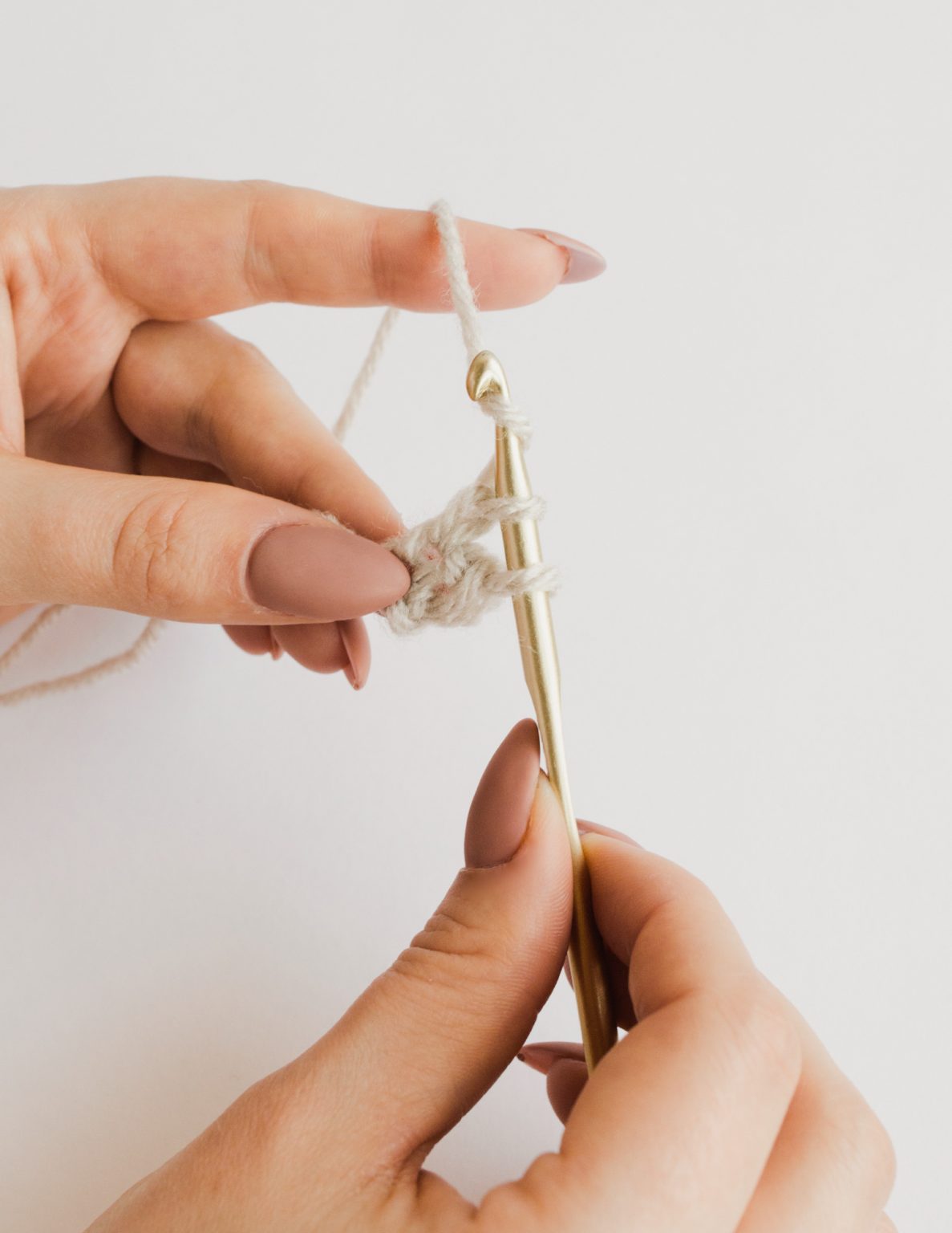 How to Work the Foundation Single Crochet (FSC) Stitch and When to Use ...