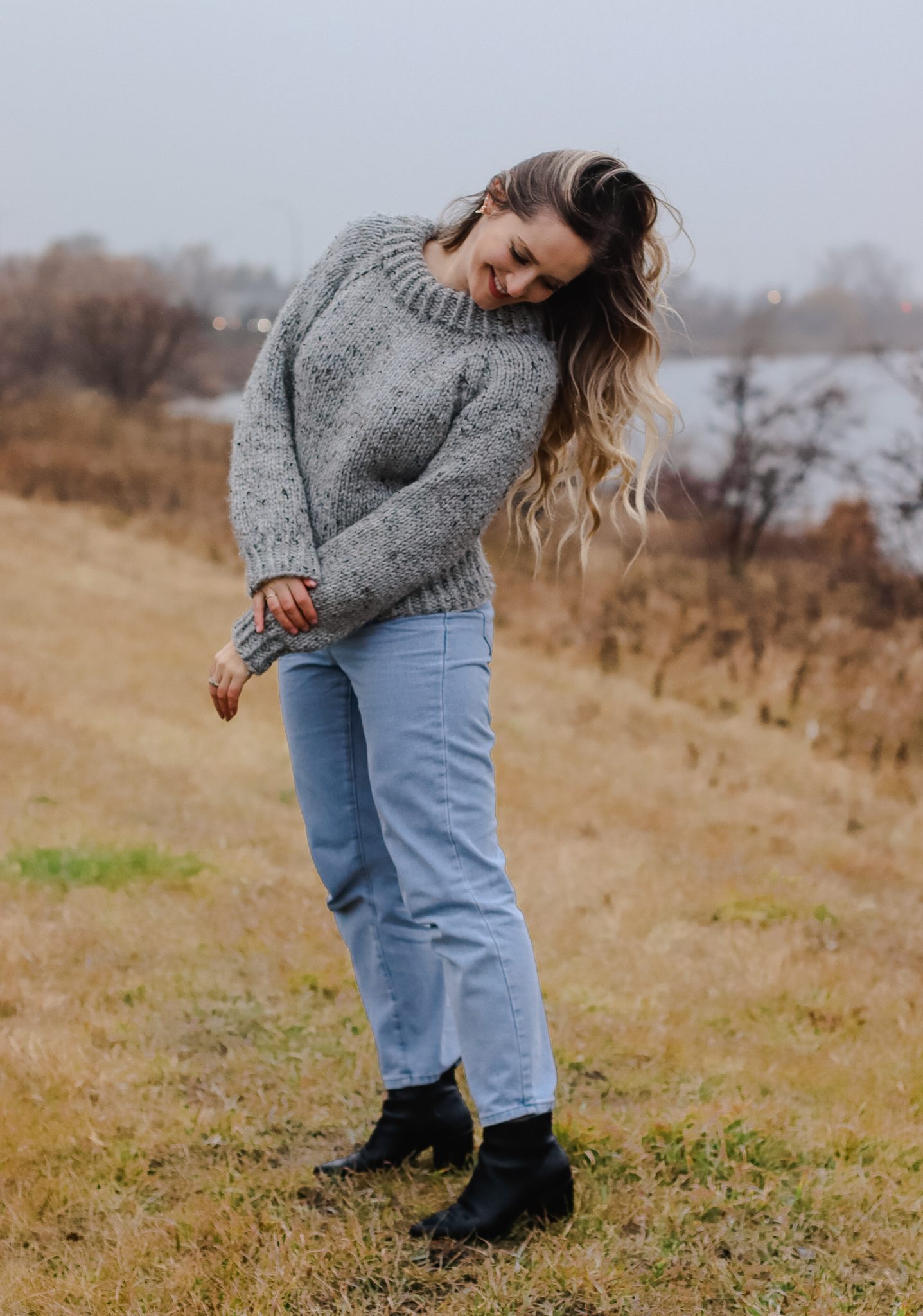 Hazy River Raglan – Knitting Pattern for Chunky Raglan Sweater with ...