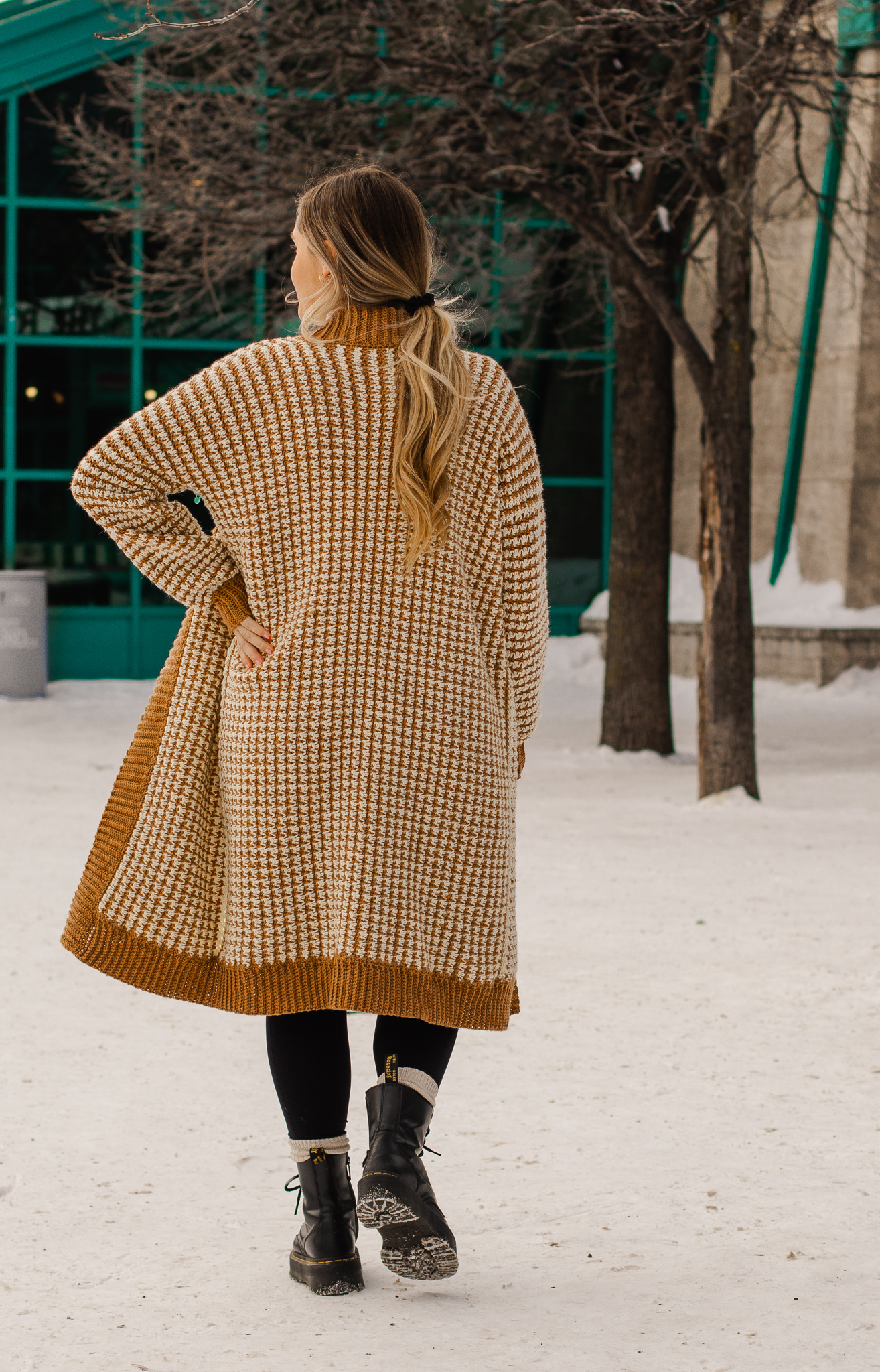 Houndstooth Coatigan – Crochet Pattern for Oversized Bold Duster ...