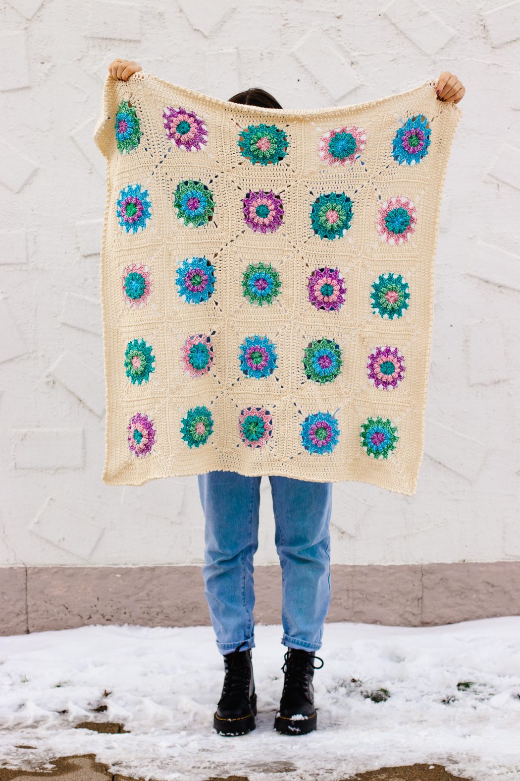 7 Blankets to Crochet this Fall | Cozy Fall Crochet Patterns - Knits 'N ...