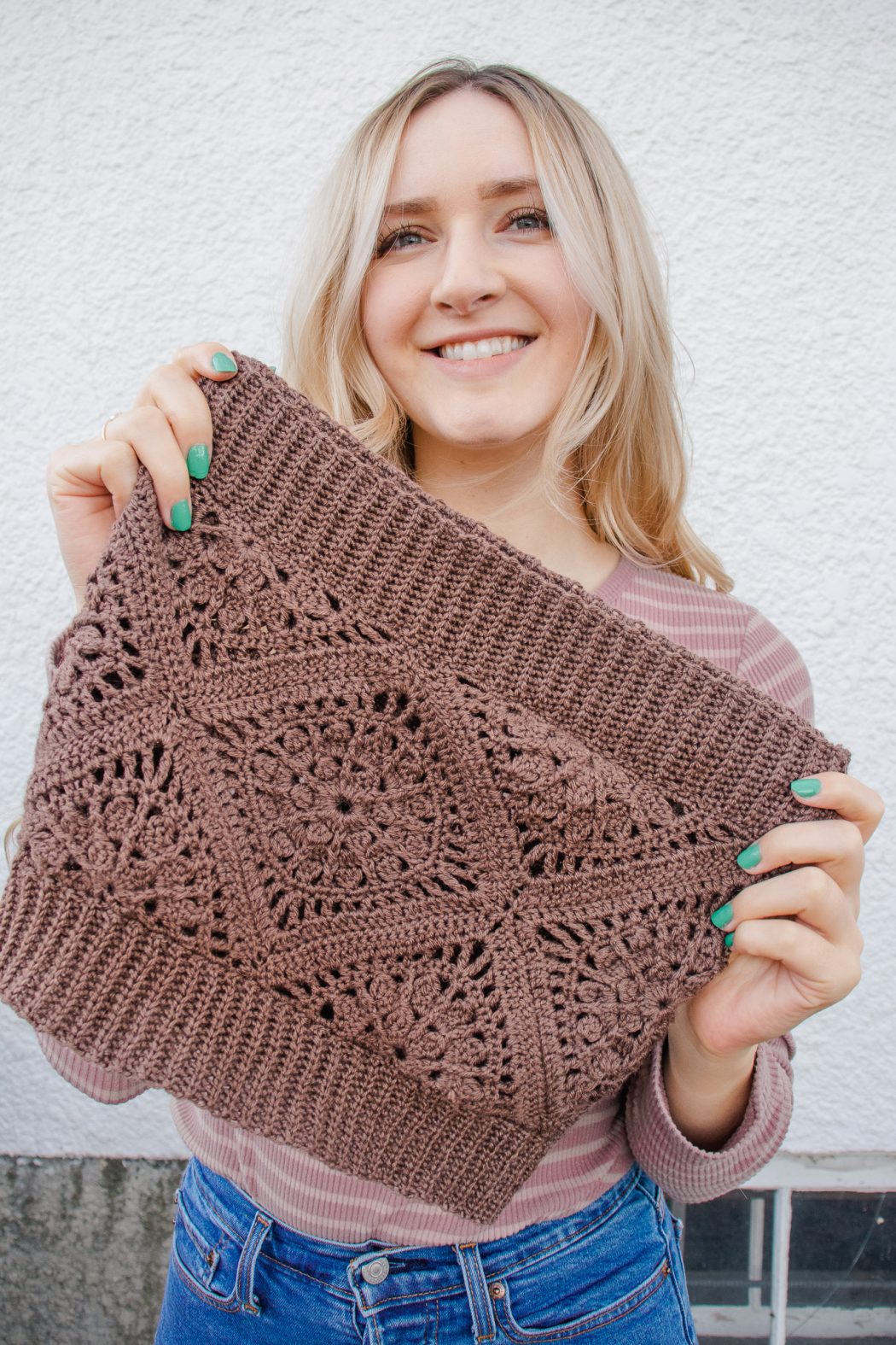 Clifton Granny Cowl – Textured Granny Square Cowl in Fingering Weight ...